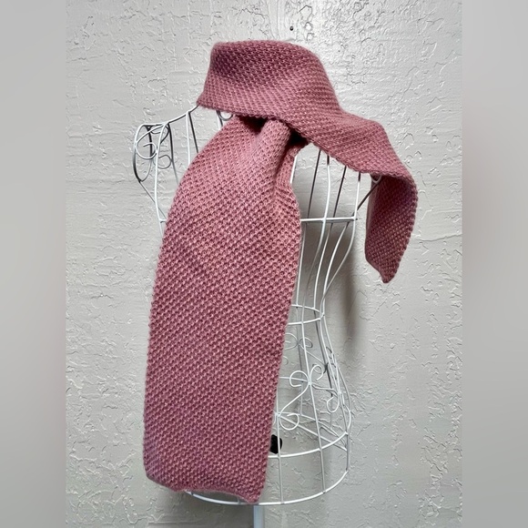 Dior | Accessories | Christian Dior Vintage Designer Pink Knit Scarf ...